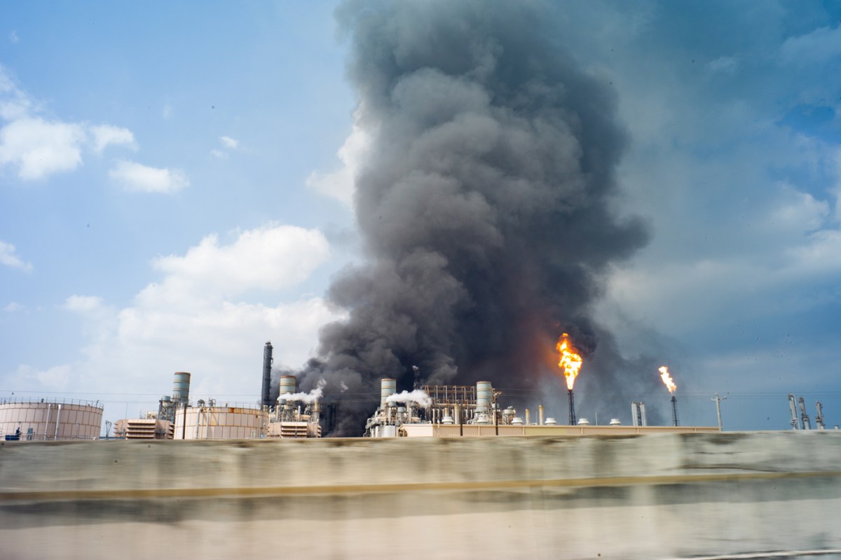 Pemex failed to communicate during toxic leak, authorities say