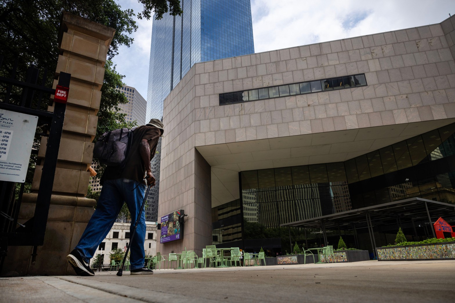 Houston library foundation reported check fraud to police