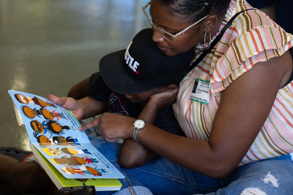 HISD, Spring Branch librarian cuts spell change for students