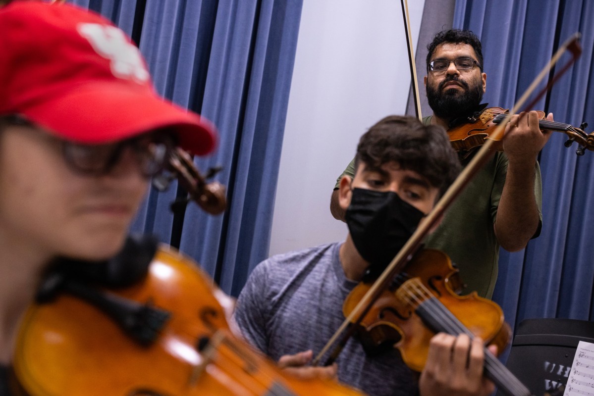 Mariachi culture blooms among young Houstonians