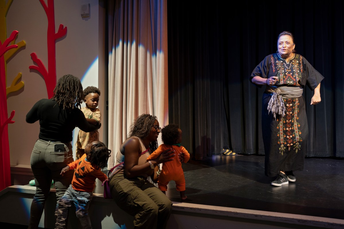 Indigenous Peoples’ Day celebrated at Children’s Museum (55)