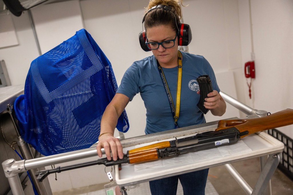 Crime labs across Texas face backlogs of varying sizes