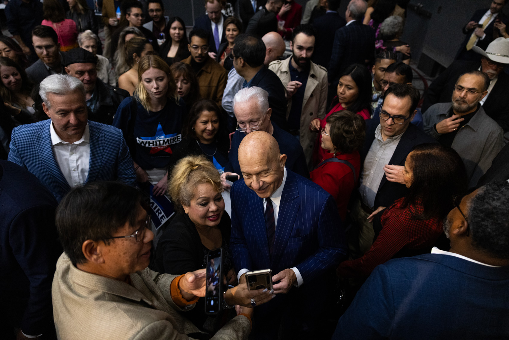 Whitmire wins Houston mayor runoff over Jackson Lee