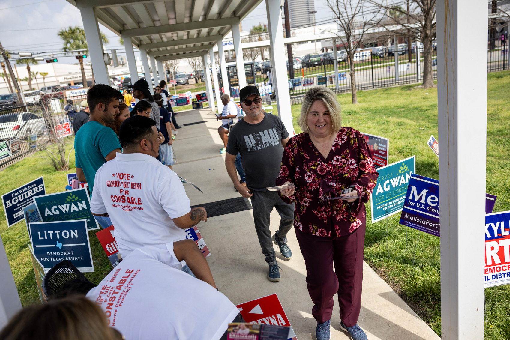 Early voting begins in Houston area primary runoff elections