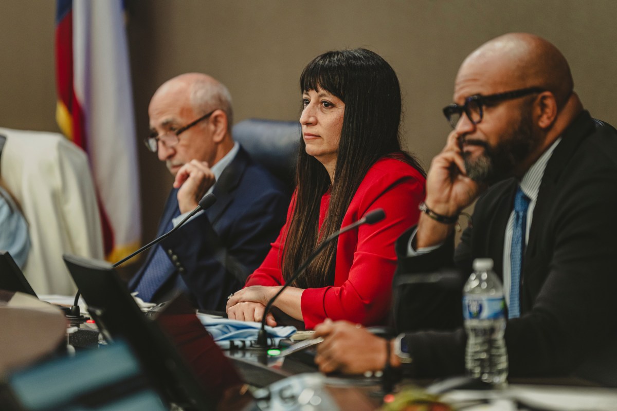 Humble superintendent’s husband faced firing over sexual remarks