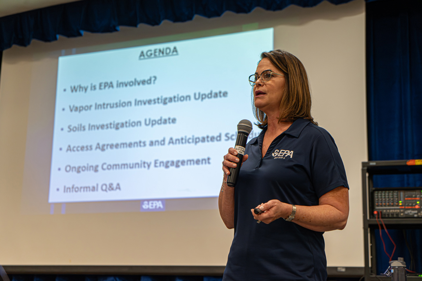 EPA tests find creosote chemicals near Houston railyard