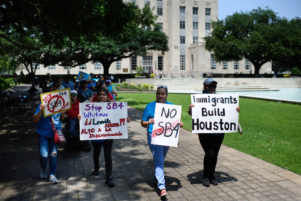 Immigrant advocates don’t want Houston leaders to enforce SB4