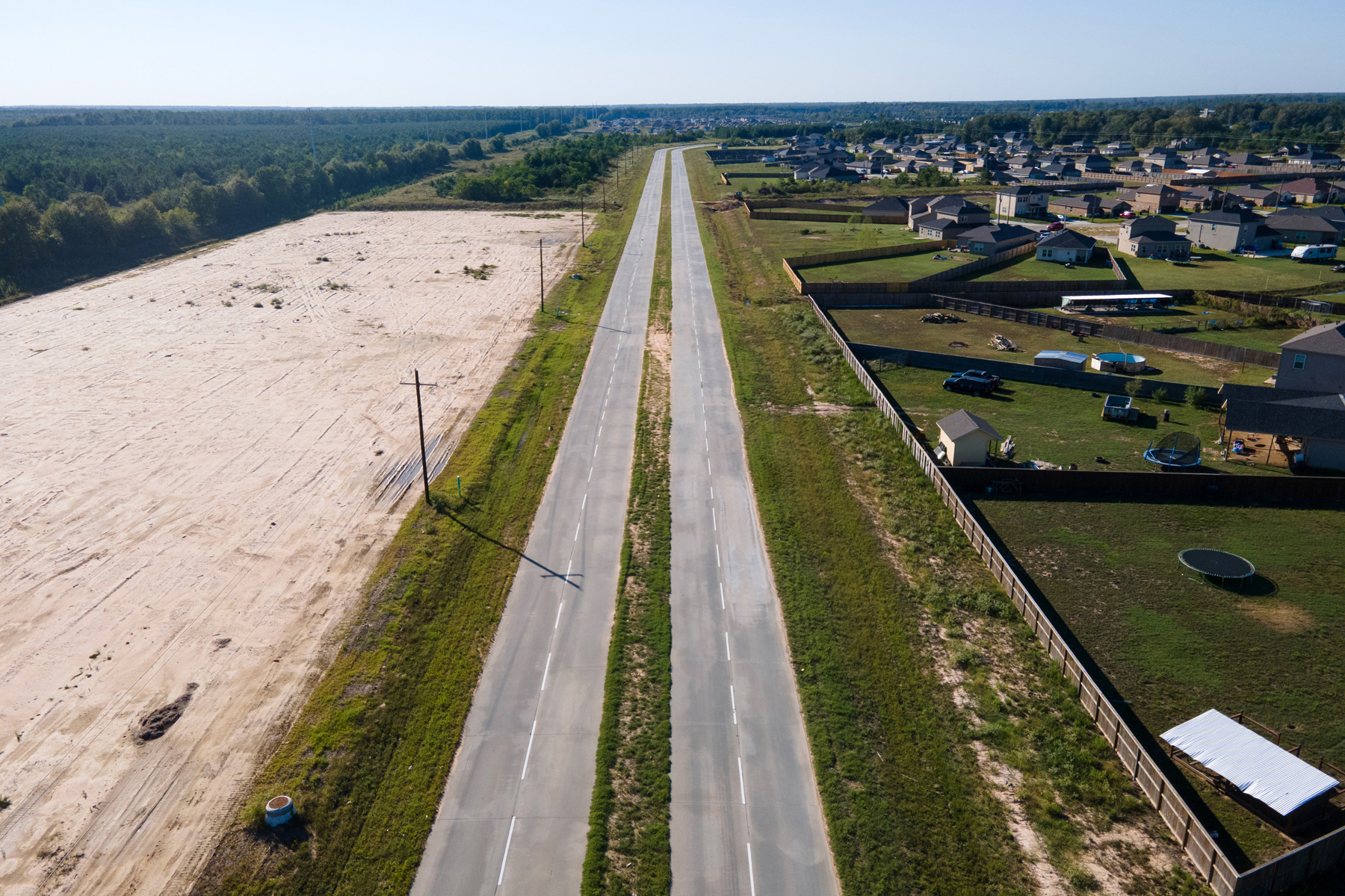 Líderes de Texas ignoraron quejas en Colony Ridge por años