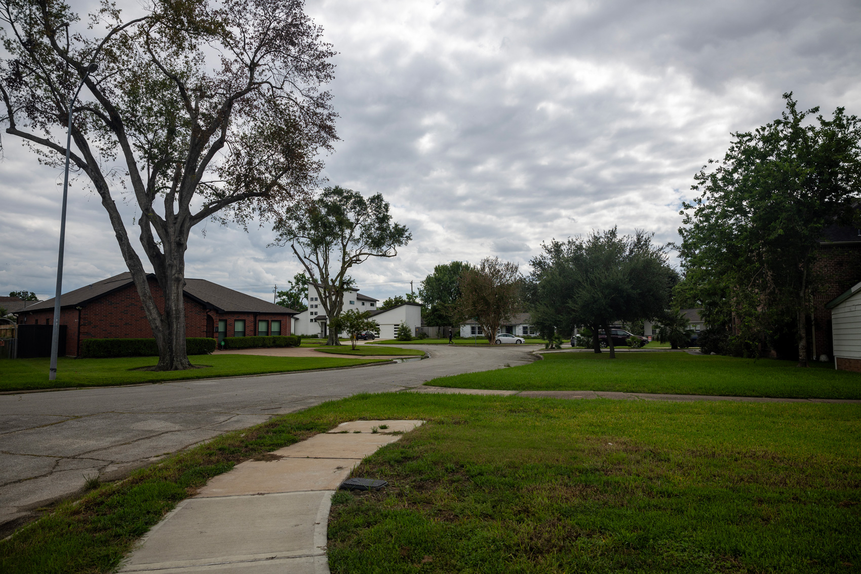 Whitmire orders overhaul of Houston’s sidewalk ordinance