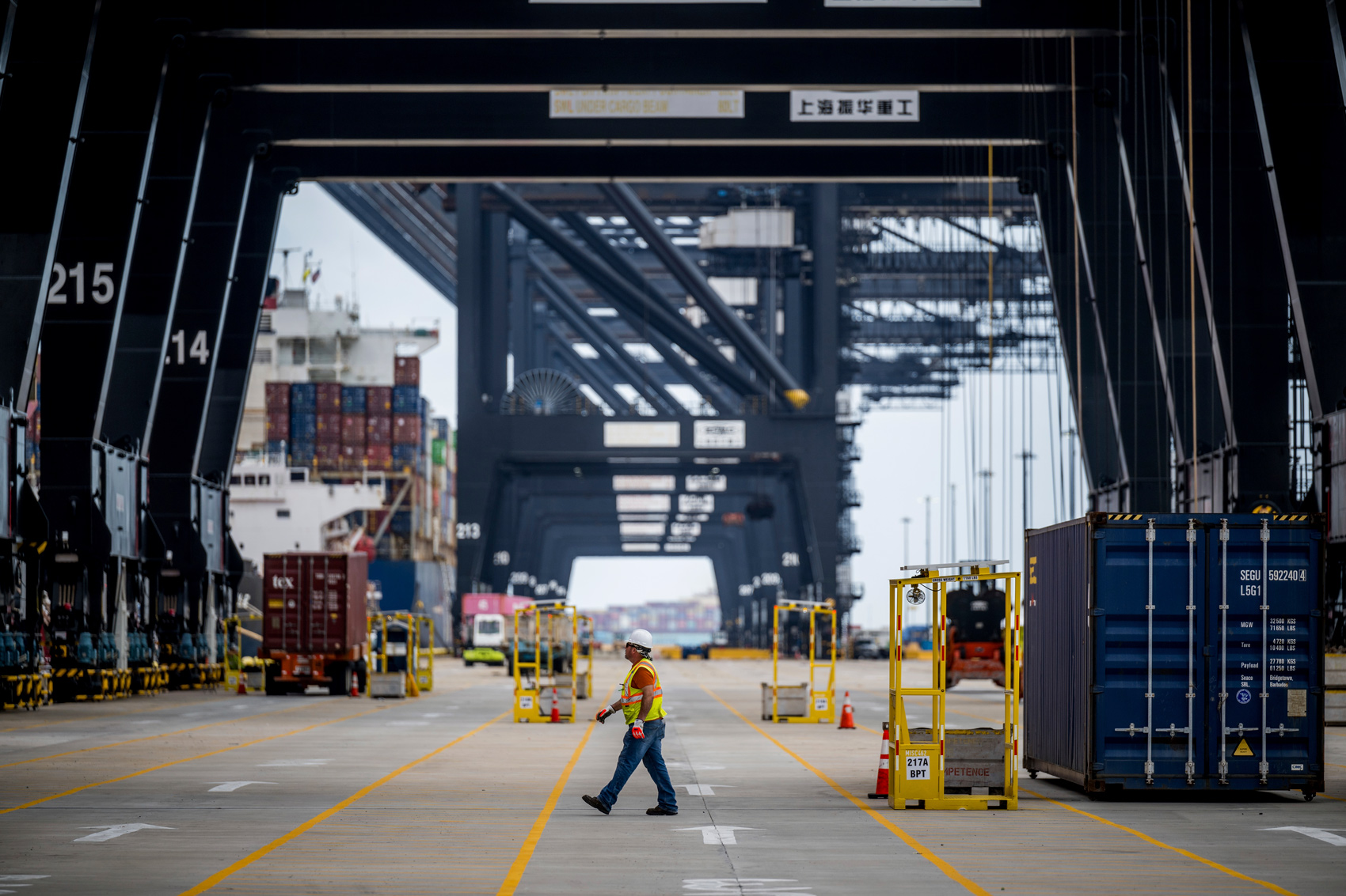 Longshoremen strike could be damaging to Houston economy