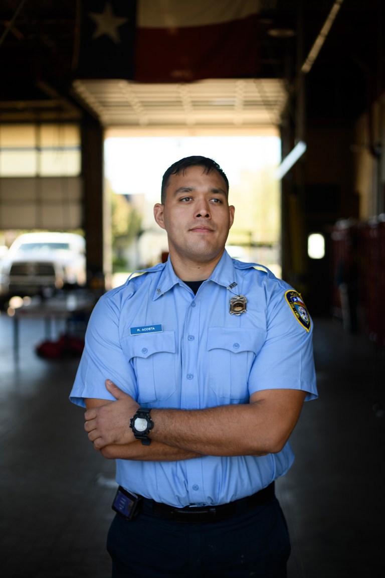 Houston turns to former firefighters to boost ranks