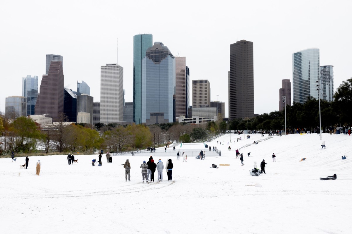 Houston halfway through storm as concern moves to frozen roads
