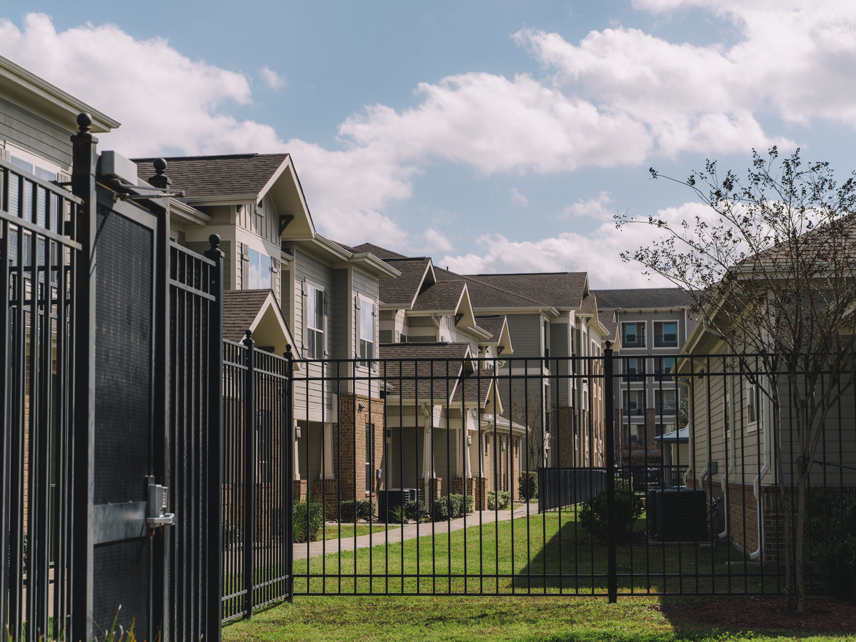 How to access affordable housing help in Harris County