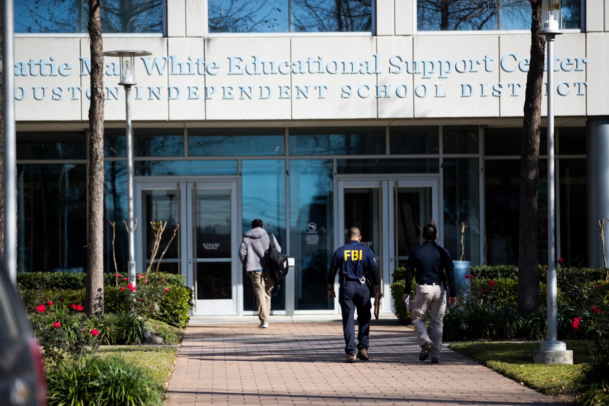 Jury selection begins for Brian Busby in HISD bribery trial